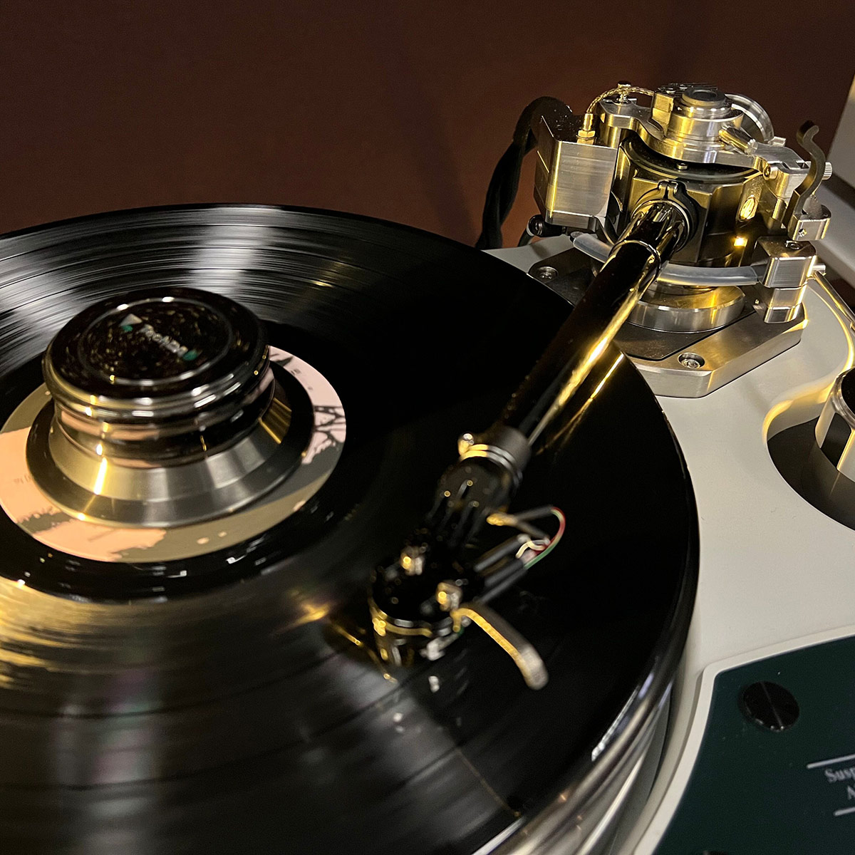 Air Force 10 Tonearm at Tokyo Show 2023 - TechDAS High End Turntables